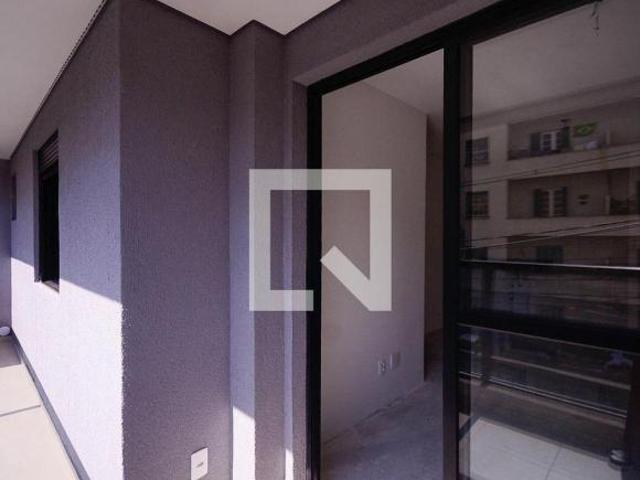 Apartamento à Venda Aclimação, 2 Quartos, 70 m2