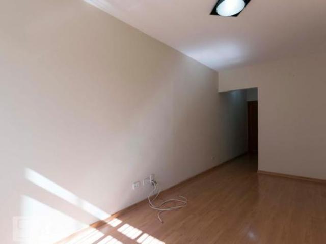Apartamento à Venda Aclimação, 2 Quartos, 70 m2