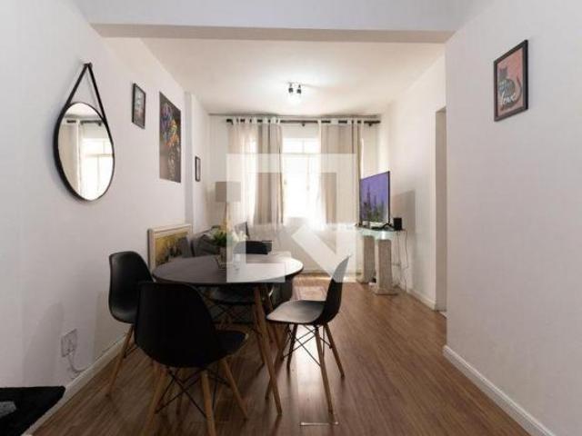 Apartamento à Venda Aclimação, 2 Quartos, 70 m² São Paulo