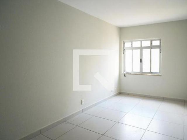 Apartamento à Venda Aclimação, 2 Quartos, 83 m2