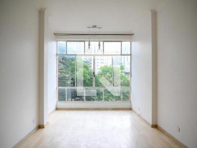 Apartamento à Venda Aclimação, 2 Quartos, 90 m2