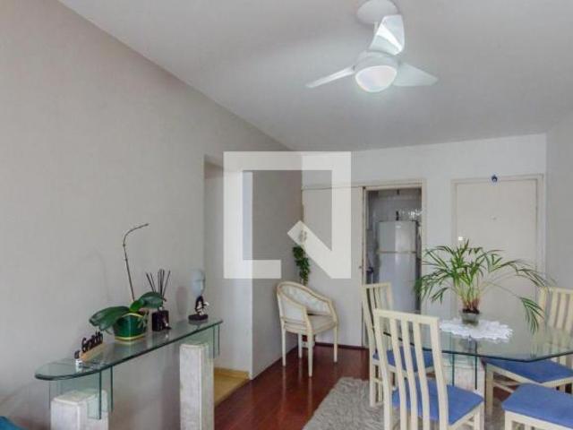 Apartamento à Venda Aclimação, 3 Quartos, 65 m2
