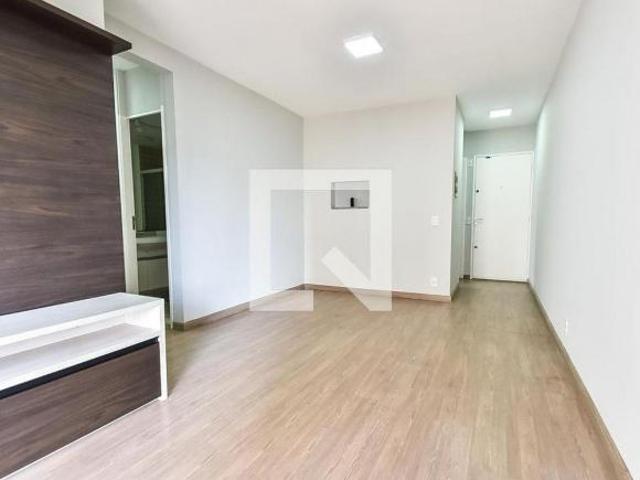 Apartamento à Venda Aclimação, 3 Quartos, 70 m2