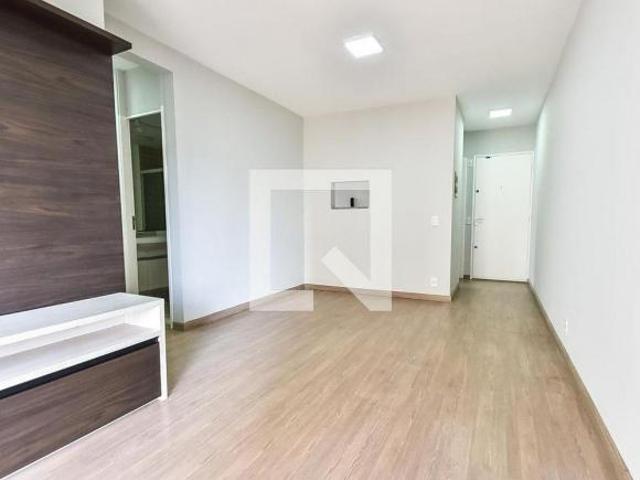 Apartamento à Venda Aclimação, 3 Quartos, 70 m2
