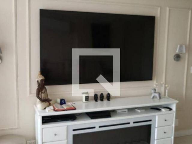 Apartamento à Venda Aclimação, 3 Quartos, 145 m2