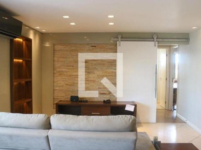 Apartamento à Venda Água Branca, 2 Quartos, 104 m2