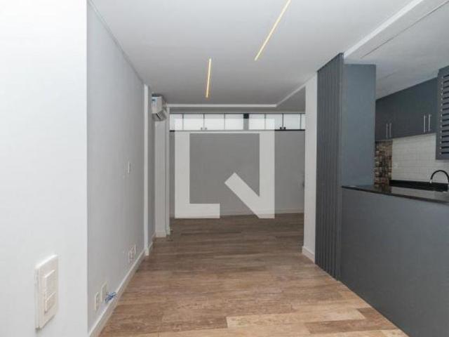 Apartamento à Venda Água Branca, 2 Quartos, 130 m2