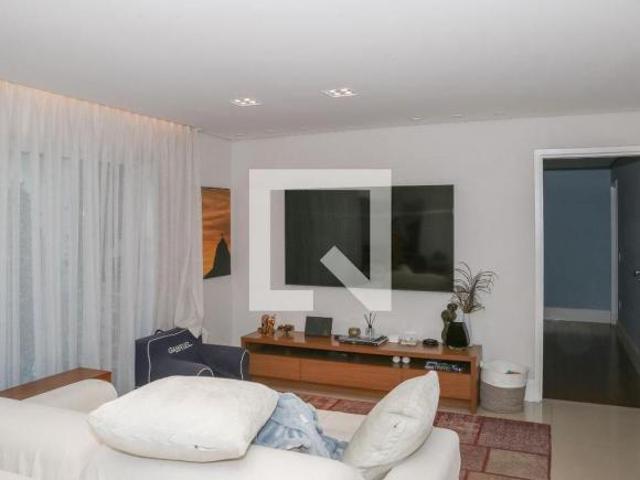 Apartamento à Venda Água Branca, 4 Quartos, 241 m2