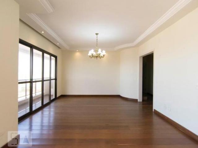 Apartamento à Venda Água Fria, 4 Quartos, 530 m2