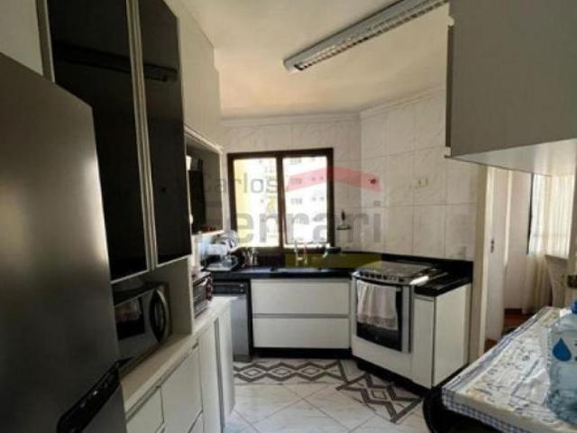 Apartamento a venda, Água Fria, 03 dormitórios, 03 suíte 02 vagas, sacada
