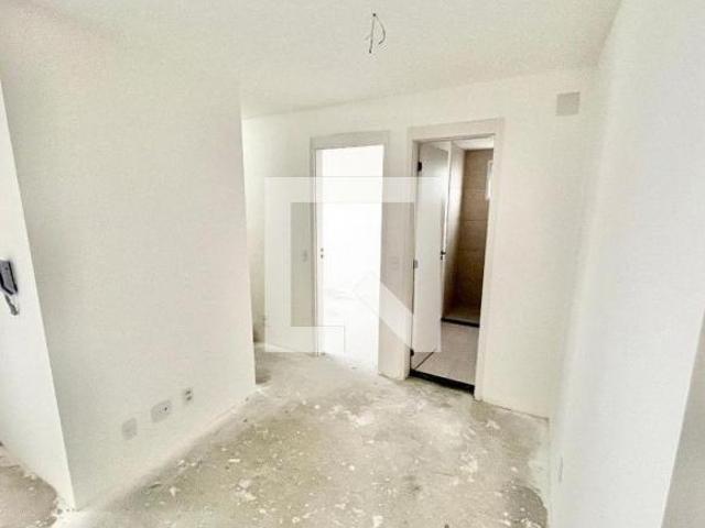 Apartamento à Venda Água Fria, 1 Quarto, 81 m2