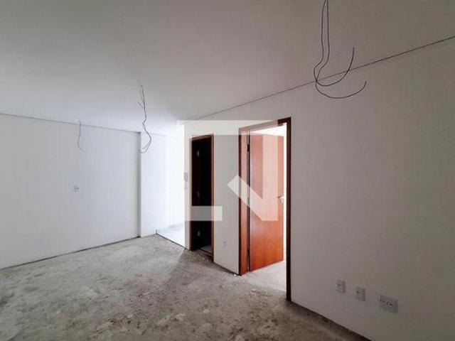 Apartamento à Venda Água Fria, 1 Quarto, 33 m2