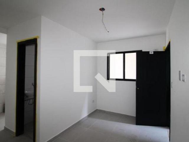 Apartamento à Venda Água Fria, 2 Quartos, 42 m² São Paulo
