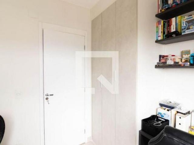 Apartamento à Venda Água Fria, 2 Quartos, 64 m2