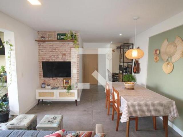 Apartamento à Venda Água Fria, 2 Quartos, 67 m2