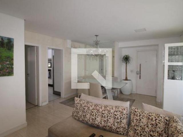 Apartamento à Venda Água Fria, 3 Quartos, 123 m2