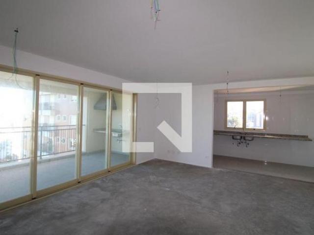 Apartamento à Venda Água Fria, 3 Quartos, 133 m2