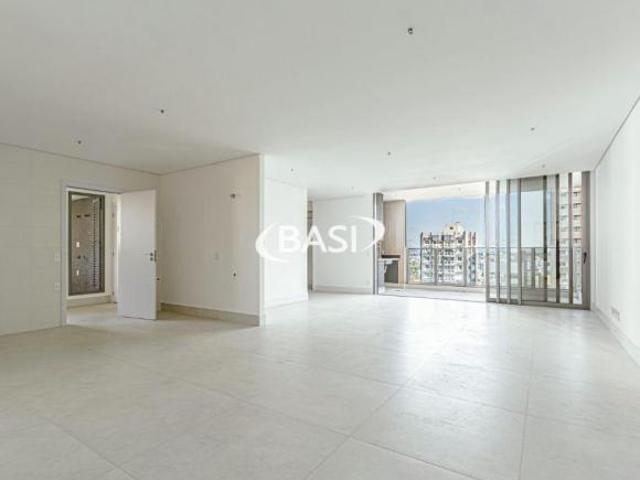 Apartamento a venda Agua Verde, 03 suites, 03 vagas, alto padrao