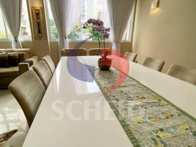 Apartamento à venda, Alameda Campinas, 2 quartos, 1 suíte, 2 vagas, 200m²