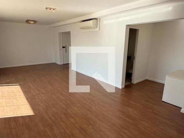 Apartamento à Venda Alphaville, 3 Quartos, 144 m2