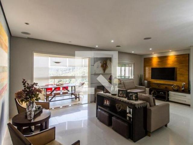 Apartamento à Venda Alphaville, 3 Quartos, 133 m2
