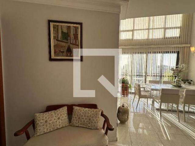 Apartamento à Venda Alphaville, 3 Quartos, 240 m2