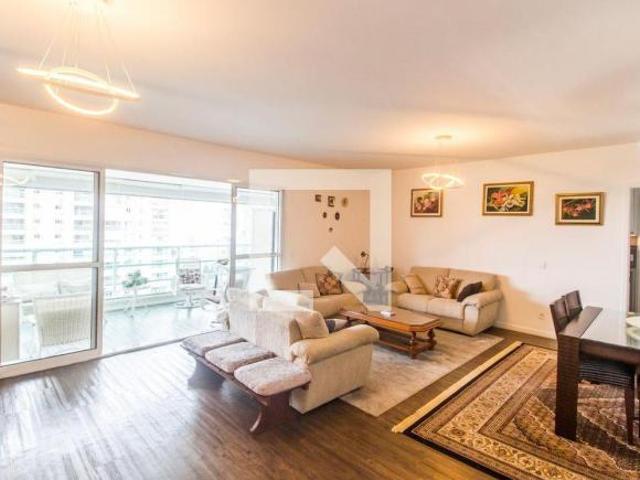 Apartamento à Venda Alphaville, 2 Quartos, 202 m2