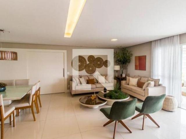 Apartamento à Venda Alphaville, 3 Quartos, 202 m2