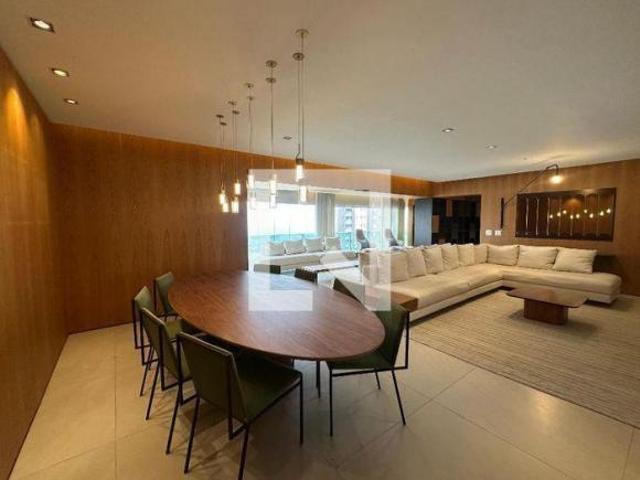 Apartamento à Venda Alphaville, 3 Quartos, 215 m² Barueri