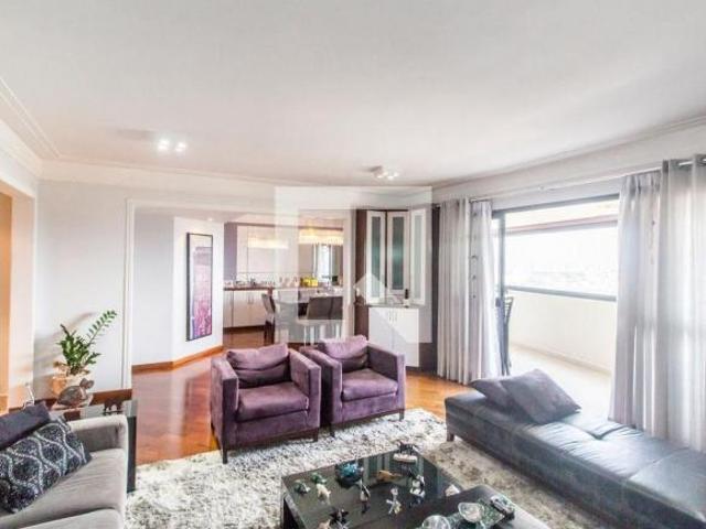 Apartamento à Venda Alphaville, 3 Quartos, 220 m2
