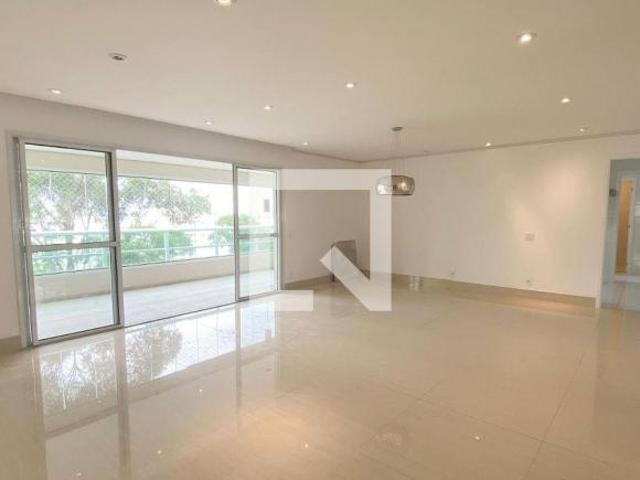 Apartamento à Venda Alphaville, 3 Quartos, 224 m2
