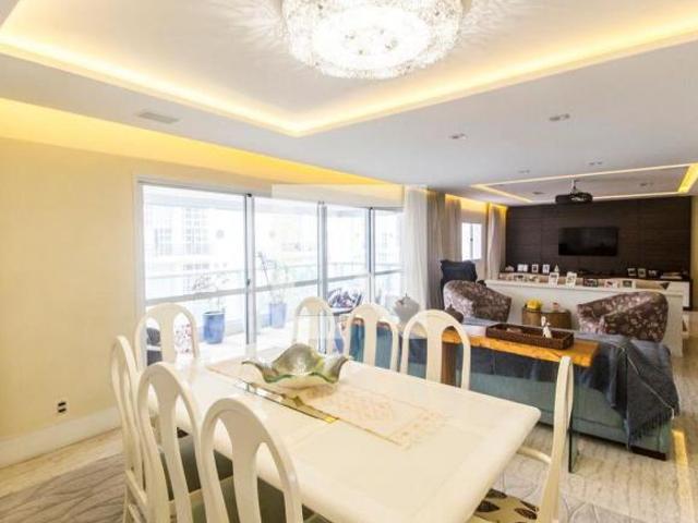 Apartamento à Venda Alphaville, 3 Quartos, 232 m2