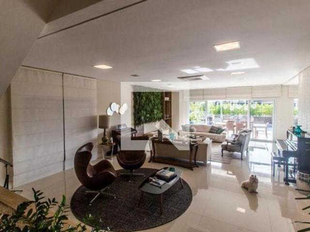 Apartamento à Venda Alphaville, 3 Quartos, 647 m2