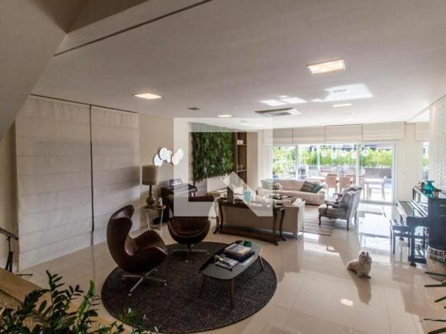 Apartamento à Venda Alphaville, 3 Quartos, 647 m2