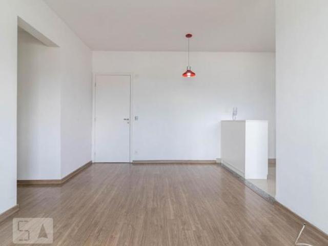 Apartamento à Venda Alphaville, 3 Quartos, 75 m2