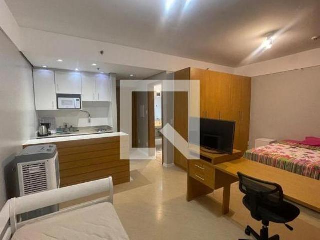 Apartamento à Venda Alphaville, 1 Quarto, 35 m2