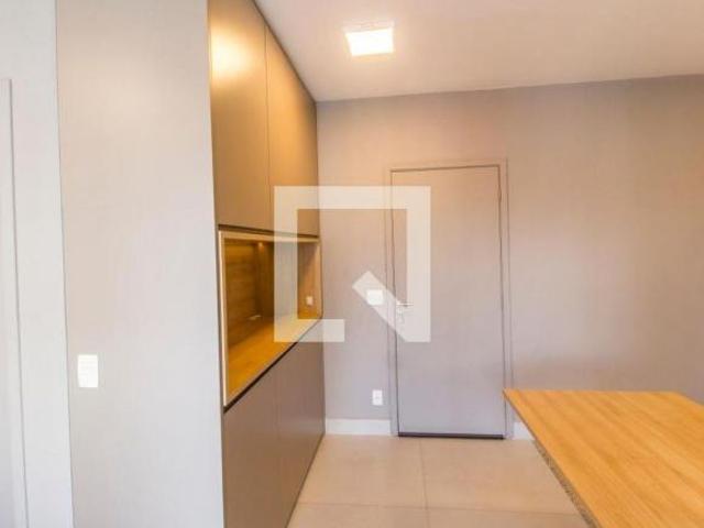 Apartamento à Venda Alphaville, 1 Quarto, 36 m2