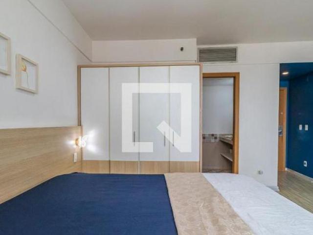 Apartamento à Venda Alphaville, 1 Quarto, 38 m2