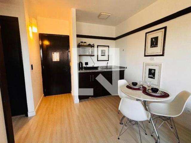 Apartamento à Venda Alphaville, 1 Quarto, 39 m2
