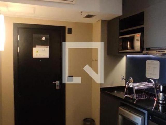 Apartamento à Venda Alphaville, 1 Quarto, 42 m2