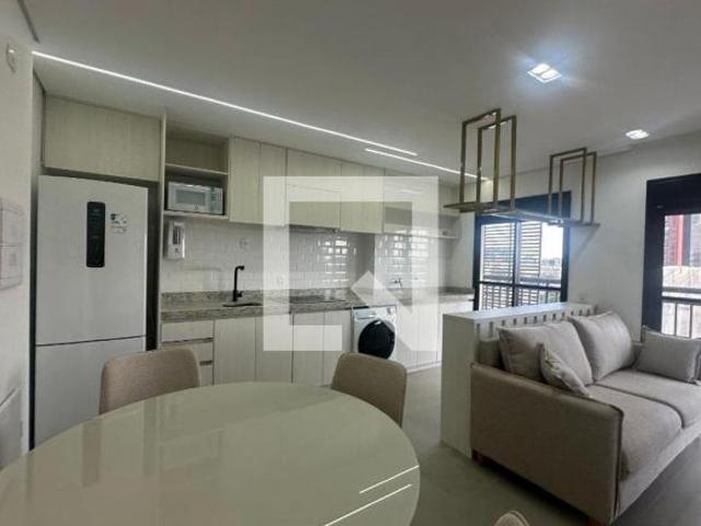 Apartamento à Venda Alphaville, 1 Quarto, 43 m2