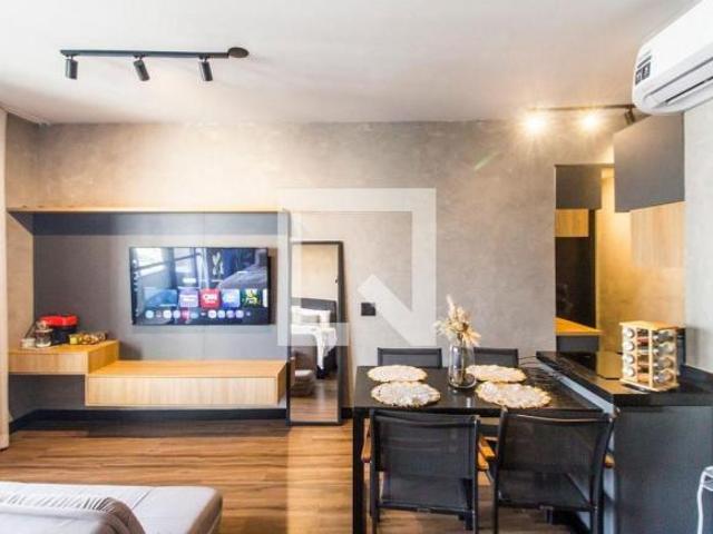 Apartamento à Venda Alphaville, 1 Quarto, 45 m2