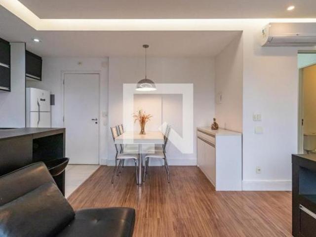 Apartamento à Venda Alphaville, 1 Quarto, 47 m2