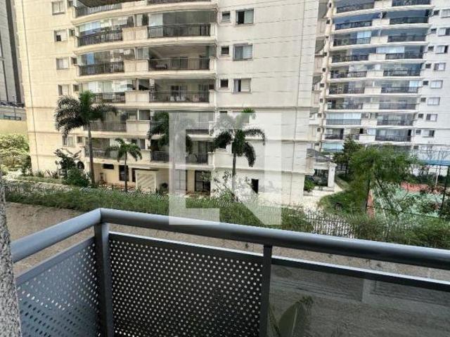 Apartamento à Venda Alphaville, 1 Quarto, 49 m2