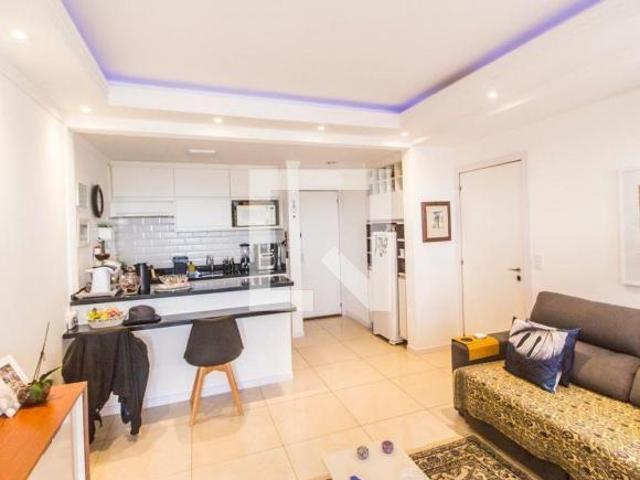 Apartamento à Venda Alphaville, 1 Quarto, 52 m2