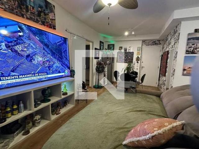 Apartamento à Venda Alphaville, 1 Quarto, 55 m2