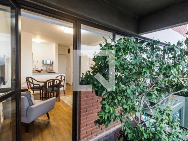 Apartamento à Venda Alphaville, 1 Quarto, 56 m2