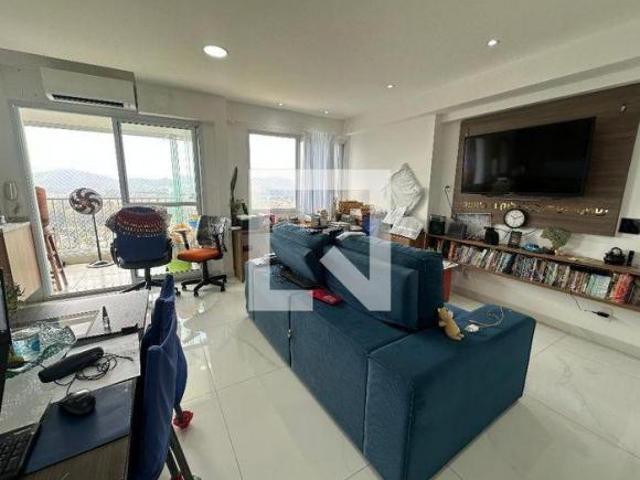 Apartamento à Venda Alphaville, 1 Quarto, 59 m2