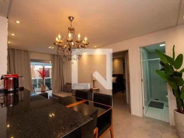 Apartamento à Venda Alphaville, 1 Quarto, 66 m2