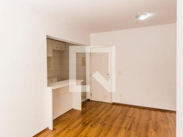 Apartamento à Venda Alphaville, 1 Quarto, 70 m2